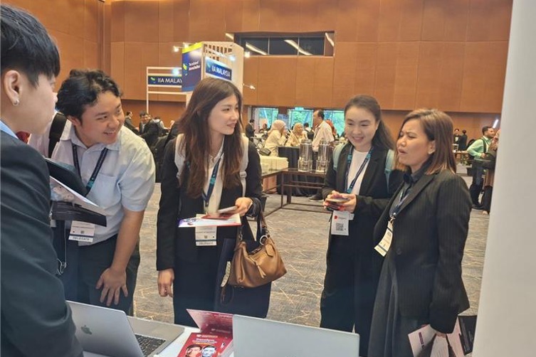 Tan Peck Leng Recognised with ACIIA Award